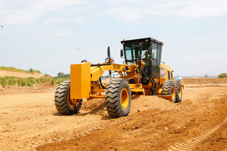 The Advantages and Benefits of Using SEM Caterpillar Machinery in UAE's ...